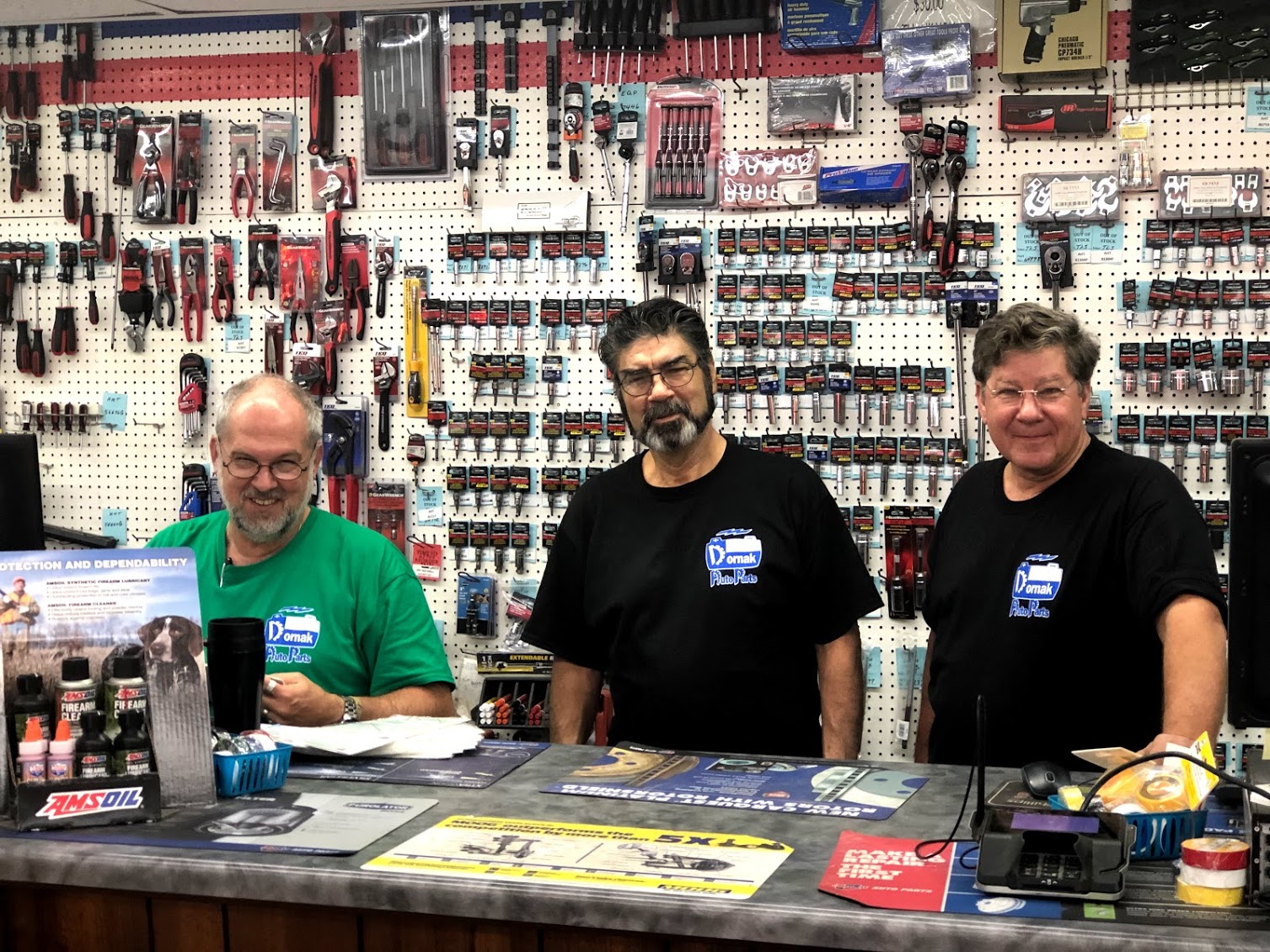 Counter Services – Dornak Auto Parts